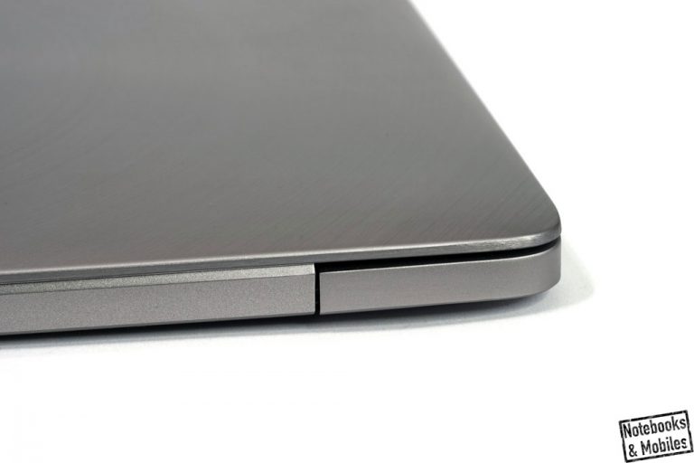 Asus ZenBook UX330UA im Test - Notebooks und Mobiles